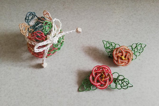 Lets Make Japanese Accessories With Mizuhiki - Mastering the Twisting Technique