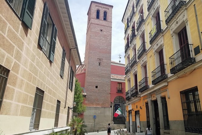 Let's Tapear! The Madrid Tapas Route Walking Audio Tour - Who Should Consider This Tour?
