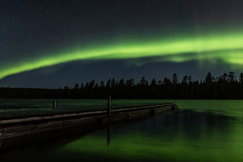 Levi: Ice Floating and Northern Lights Tour - Key Points