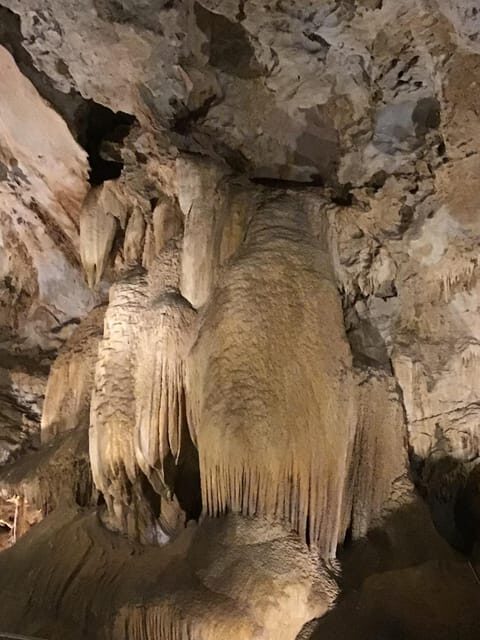 Levigliani: Visit In The Cave Antro del Corchia - Key Points