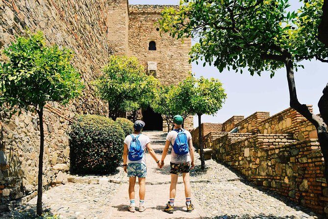 LGBT Friendly Beijing Great Wall Day Tour with Private Guide - Key Points
