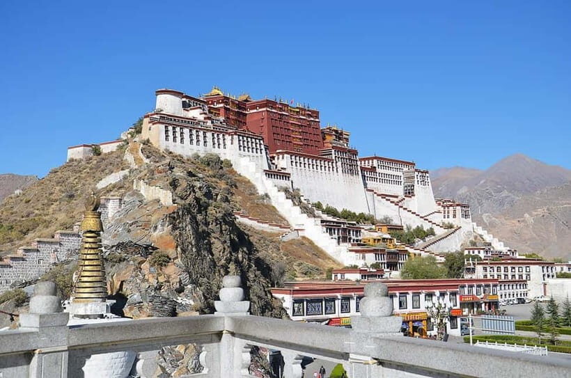 Lhasa: 4-Day Guided Tour with Monasteries and Palaces - Day 2: Monasteries That Speak of Faith and Scholarship