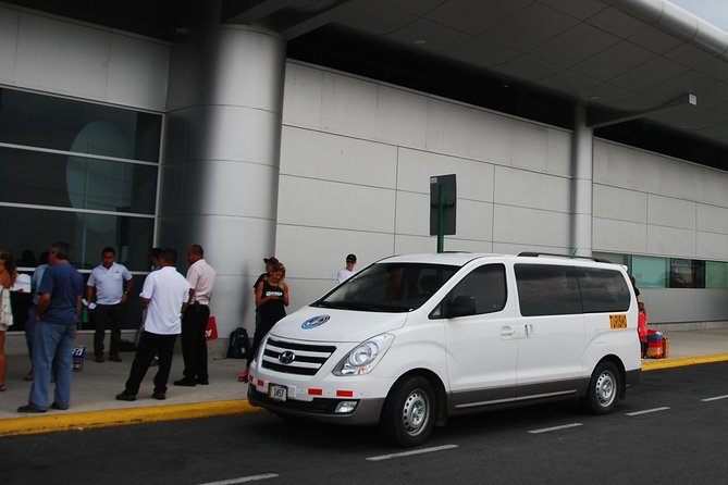 Liberia Int. Airport, Private Shuttle All Over Guanacaste ONE WAY or ROUND TRIP - Shuttle Features and Amenities