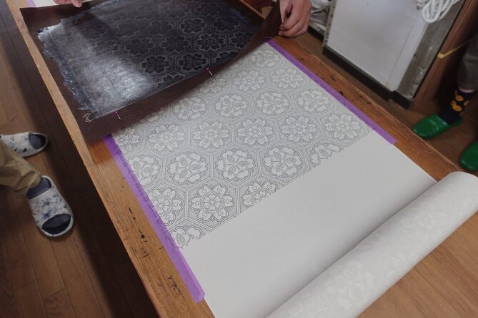 Licensed Guide Tokyo Traditional Dyeing Experience Tour - Meeting Details
