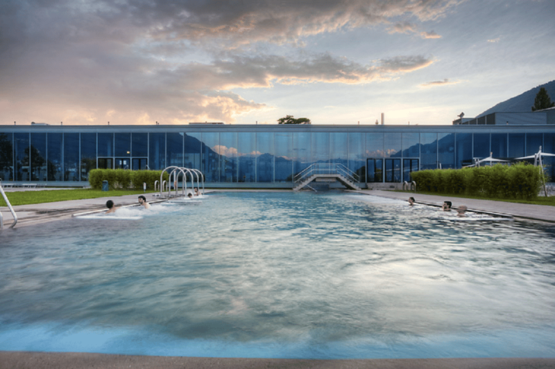 Lido Locarno: Day Ticket to Pool With Optional Waterslide - Year-Round Facility With Indoor and Outdoor Pools