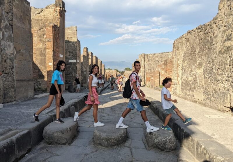 Life at Pompeii: private tour with priority access - FAQ