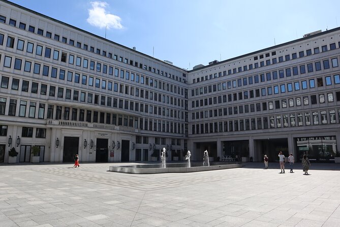 Life Behind the Iron Curtain Warsaw Walking Tour - Accessibility Features