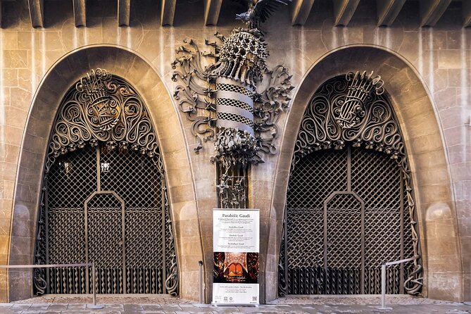 Life of Gaudi and Architectural Walking Tour - Traveler Reviews and Recommendations