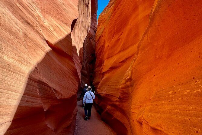 Ligai Si Anii Canyon Tour through Antelope Canyon - Exploring the Ligai Si Anii Canyon Tour through Antelope Canyon