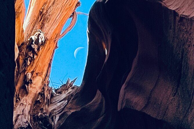 Ligai Si Anii Canyon Tour through Antelope Canyon - Key Points