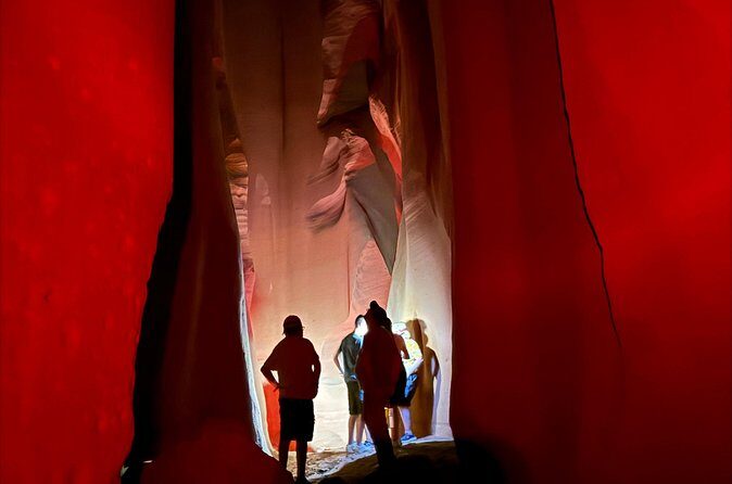 Ligai Si Anii Stargazing Night tour through Antelope Canyon - FAQs