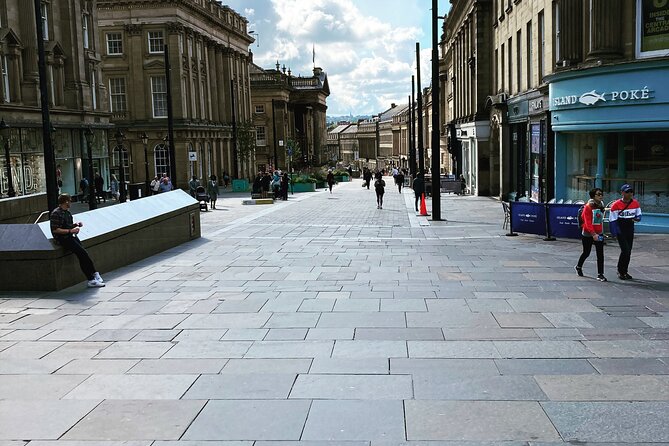 Lightfoot Tours: Historical Tour - Engaging Commentary