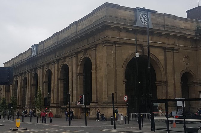 Lightfoot Tours: Historical Tour - Accessibility and Transportation