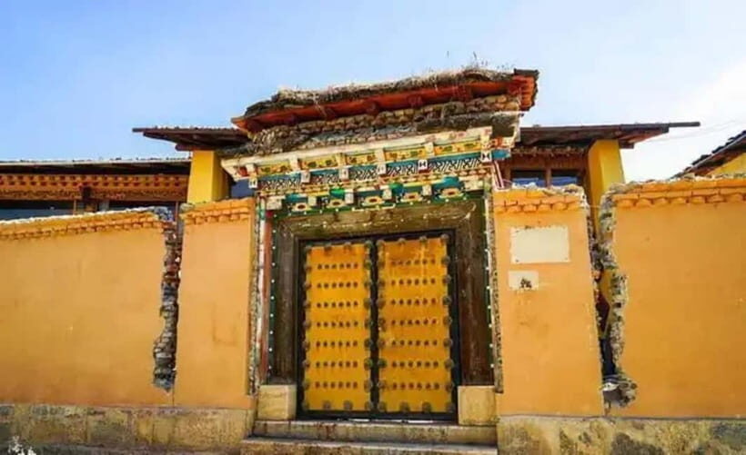 Lijiang to Shangri-La HuXiang Road Private Scenic Tour - Things to Keep in Mind