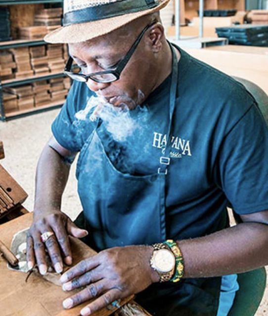 Li'l Havana: Two Family Shops Tour with Rum, Coffee & Pastry - Final Thoughts