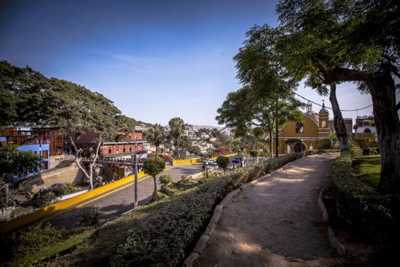 Lima: Barranco and Temple of Pachacamac Half Day Tour - Authenticity and Value