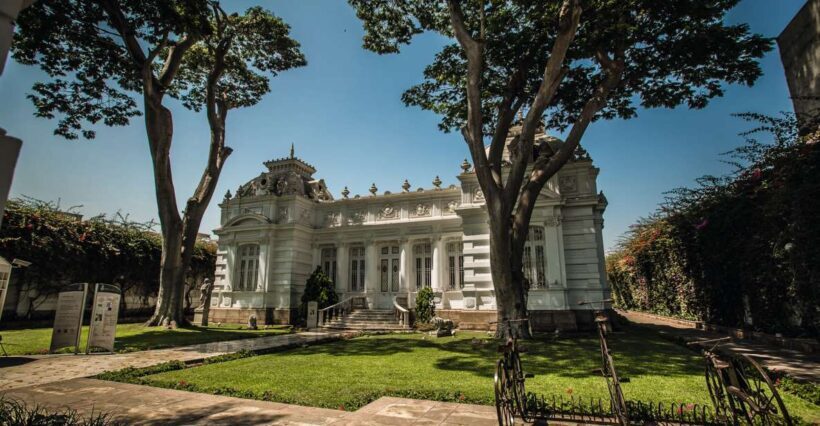 Lima: Barranco Osma Museum, Pallas Crafts, Bridge of Sighs - Starting with Comfort and Convenience