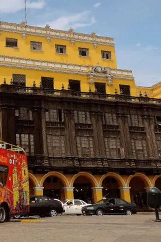 Lima : City tour 360° Panoramic bus - Sightseeing Tour - Key Points