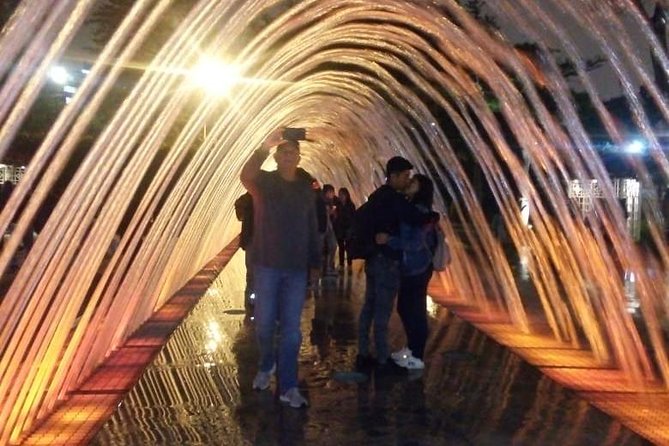Lima FD Experience Pachacamac, Barranco, City Centre & Water Park - Personalized Touches and Knowledgeable Guides