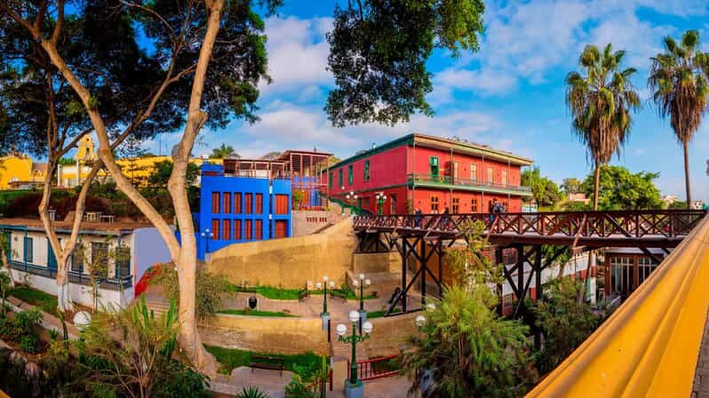 Lima: Guided tour of Chorrillos and Barranco - The Sum Up