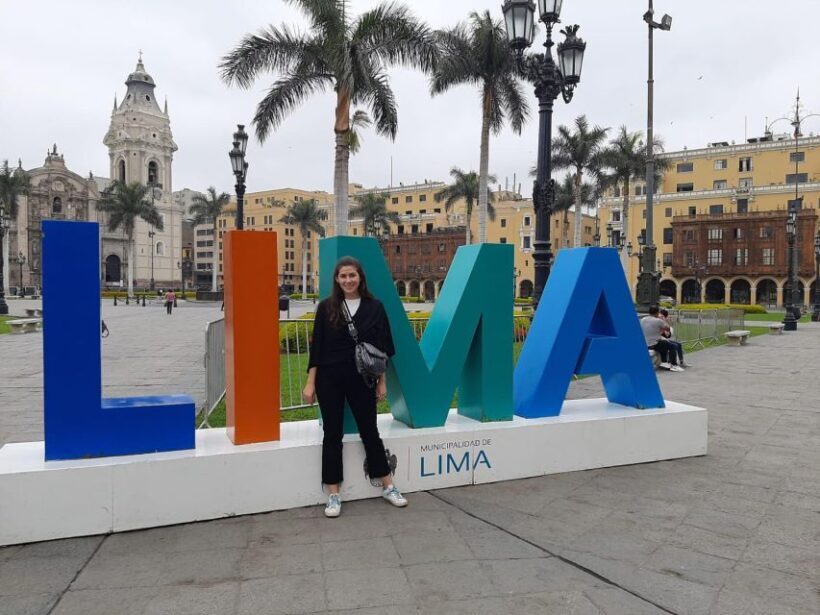 Lima: Historic Downtown, Miraflores & Catacombs Private Tour - Key Points
