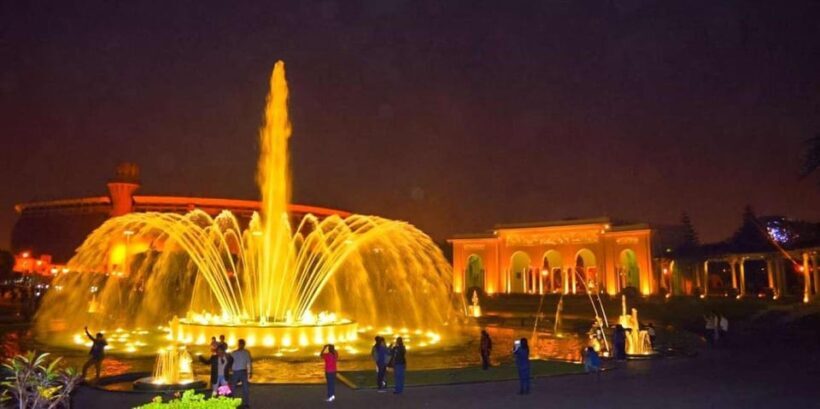 Lima: Magic Water Circuit and City Lights Night Tour - Key Points
