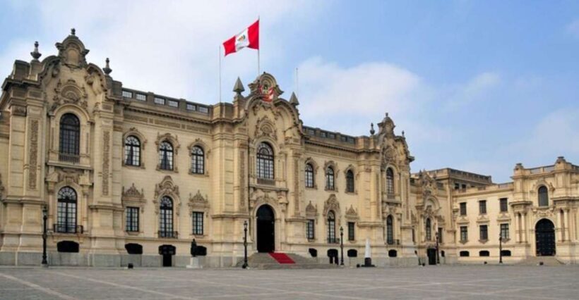 Lima: Private Custom Walking Tour With A Local Guide - The Sum Up