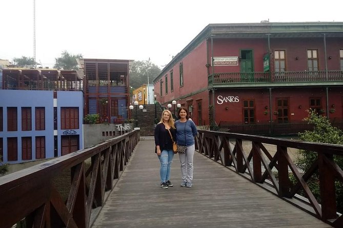 Lima Private Walking Tour - Exploring Neighborhoods