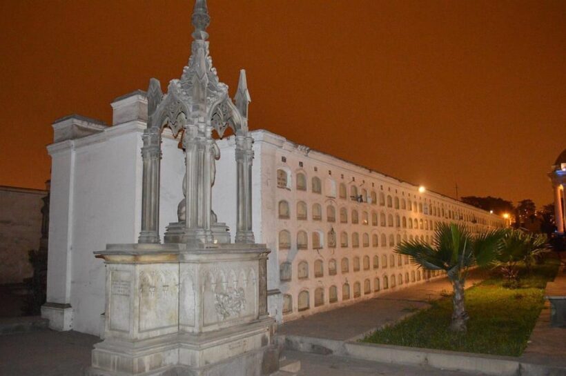 Lima: Terror Tour Horror at Presbítero Maestro Cemetery - Key Points