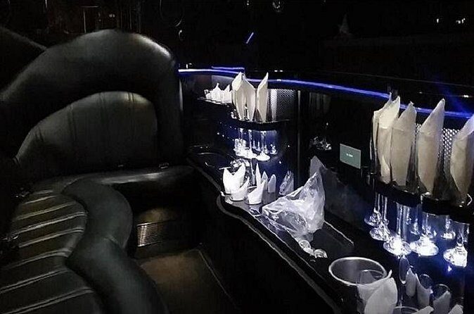 Limo trip Hotel to Dinner round trip in NEW MKT Limousine - What to Expect from Your Limousine Night Out
