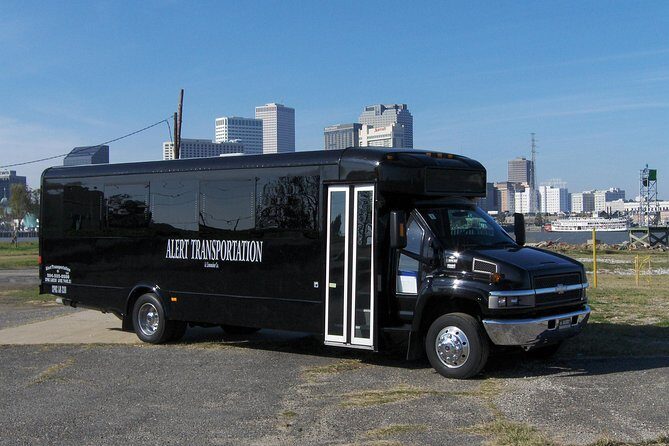 LimoBus New Orleans Airport or Hotel Transfer - Introduction