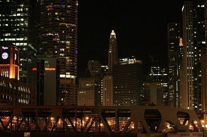 Lincoln Park Spirits Ghost Private Walking Tour - Practical Tips for Travelers