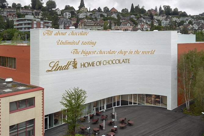 LINDT Home of Chocolate, Cruise On Lake Zurich And Old Town Walking Tour - A Detailed Look at the Tour