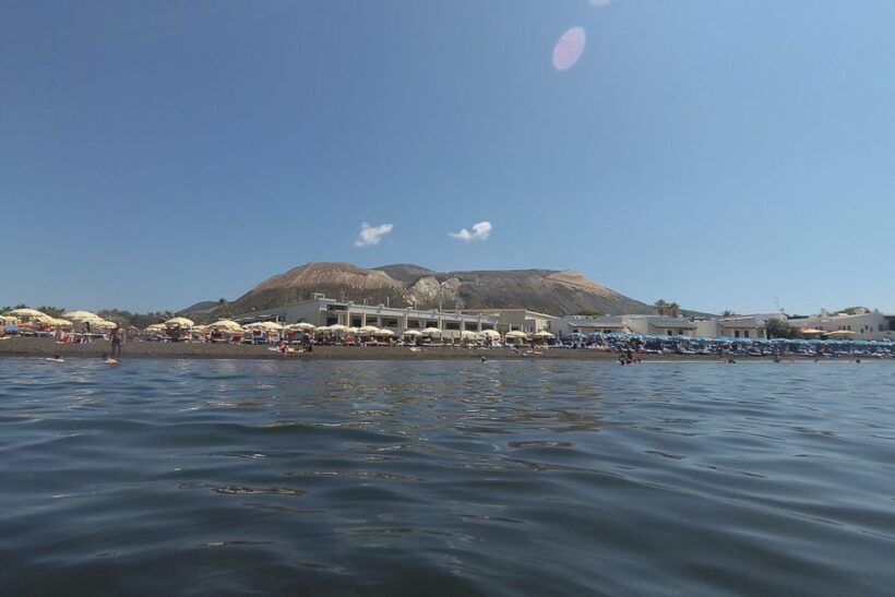 Lipari: Boat Tour of Vulcano Island with Disembarkation Stop - Key Points