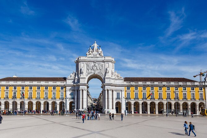 Lisboa: Old Town, New Town & Belem Private Full Day Tour - Who Should Consider This Tour?