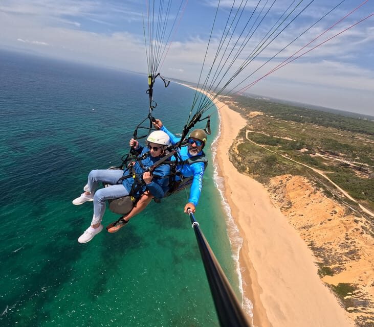Lisboa: Paragliding Flight - Praia das Bicas - Discovering the Paragliding Experience in Lisbon’s South Beaches
