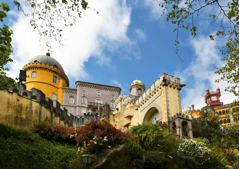 Lisboa: Sintra, Pena Palace, Cabo da Roca Coast and Cascais - Cascais: A Seaside Village Full of Charm