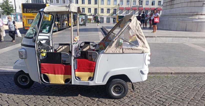 Lisbon: 1,5 Hours Historical Tuk Tour for Two Persons. - Exploring Lisbon in a New Way: The 1.5-Hour Historical Tuk Tuk Tour for Two