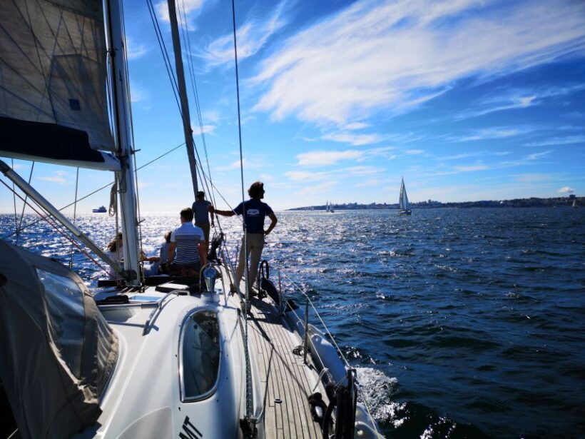 Lisbon: 2-Hour Sailing Yacht Cruise & Guided Tour w/2 drinks - A Closer Look at the Experience