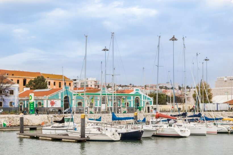 Lisbon 2-Hour Tagus River Sailing Cruise - The Atmosphere & Duration
