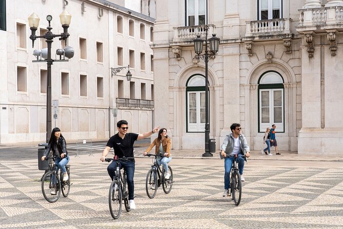 Lisbon 360 City Tour: Bike Tour, Boat Trip and Helicopter Flight - Participation Requirements