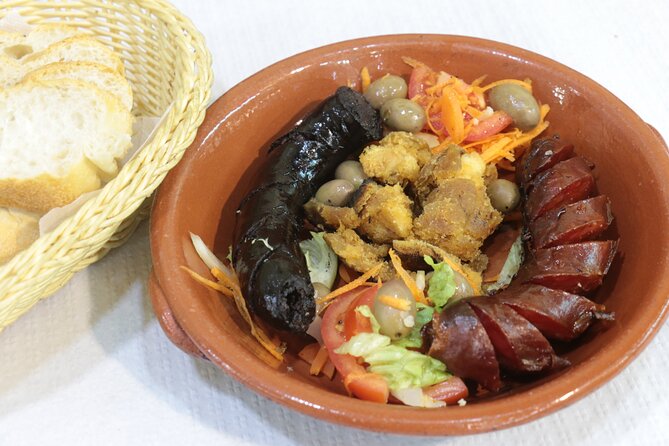 Lisbon 4 Foodies Tour - From Street Food to Awarded Chefs' Portuguese Delicacies - Discovering Hidden Gems