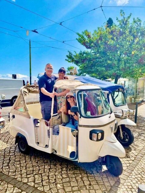 Lisbon: 4Hour Tuk Tuk Tour // See Everything! - Duration and Comfort