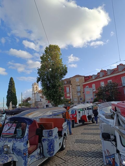Lisbon: Alfama Old Town Tuk Tuk Tour - FAQ