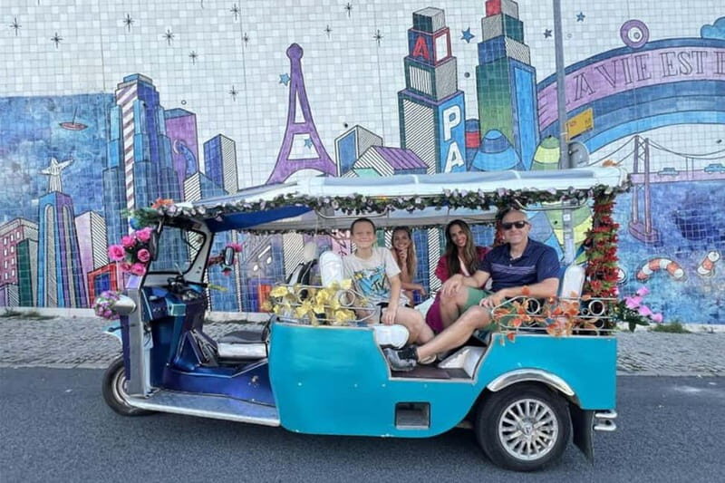 Lisbon: ALFAMA TUK TUK TOUR ,OLD TOWN - Key Points