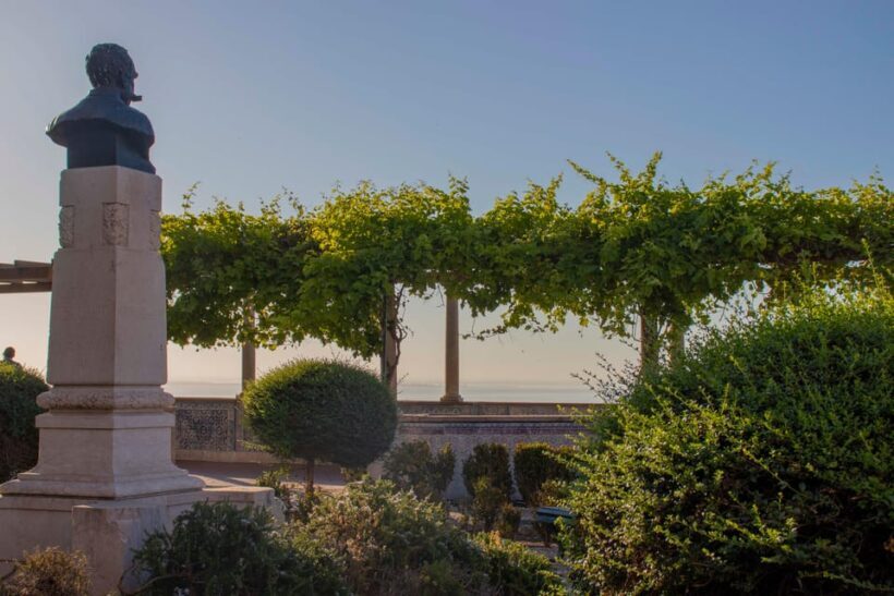 Lisbon: All Viewpoints 3-Hour TukTuk Tour w/True Local Guide - FAQ