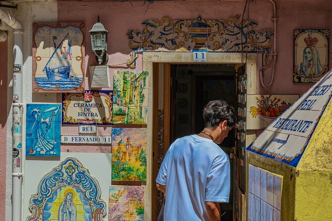 Lisbon and Belém Half Day Small Group Experience Tour - Logistics and Group Size