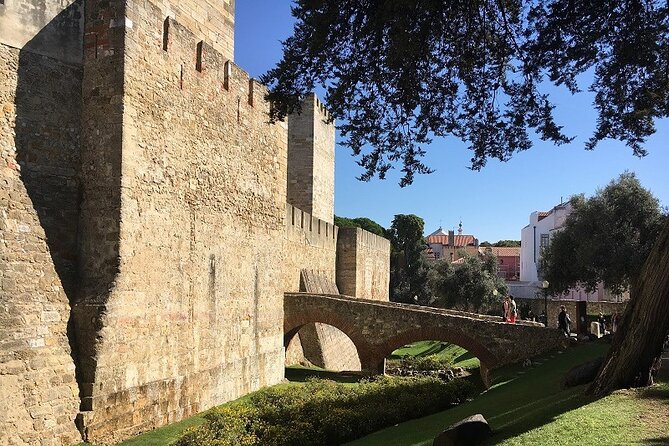 Lisbon at Your Own Pace- Private Guided Historical Tour in Lisbon - Engaging Insights From Knowledgeable Guides