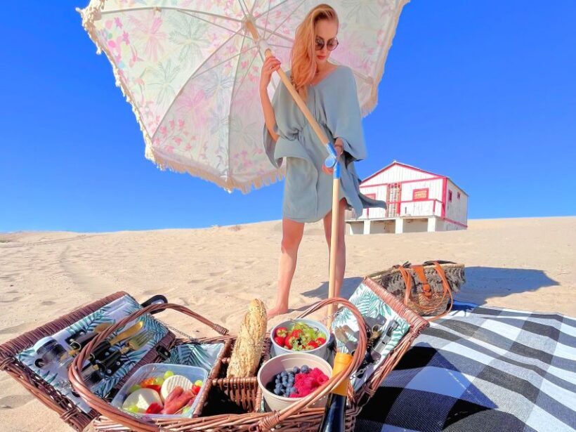 Lisbon: Beach Brunch Picnic with Set-Up and Transfers - The Food and Drink