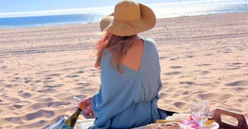 Lisbon: Beach Brunch Picnic with Set-Up and Transfers - The Environment and Atmosphere